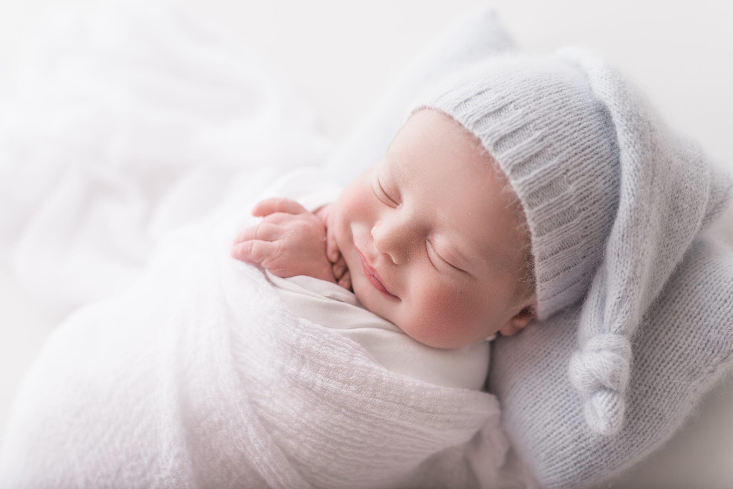 Newborn Baby Boy Session | Studio Photography | Kelly Kristine Photography